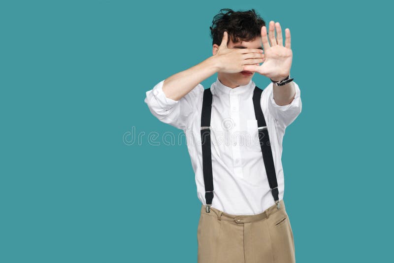 Pare La Muestra No, No Quiero Ver Esto Foto de archivo - Imagen de ojos ... Pare La Muestra No, No Quiero Ver Esto Foto de archivo - Imagen de ojos ...