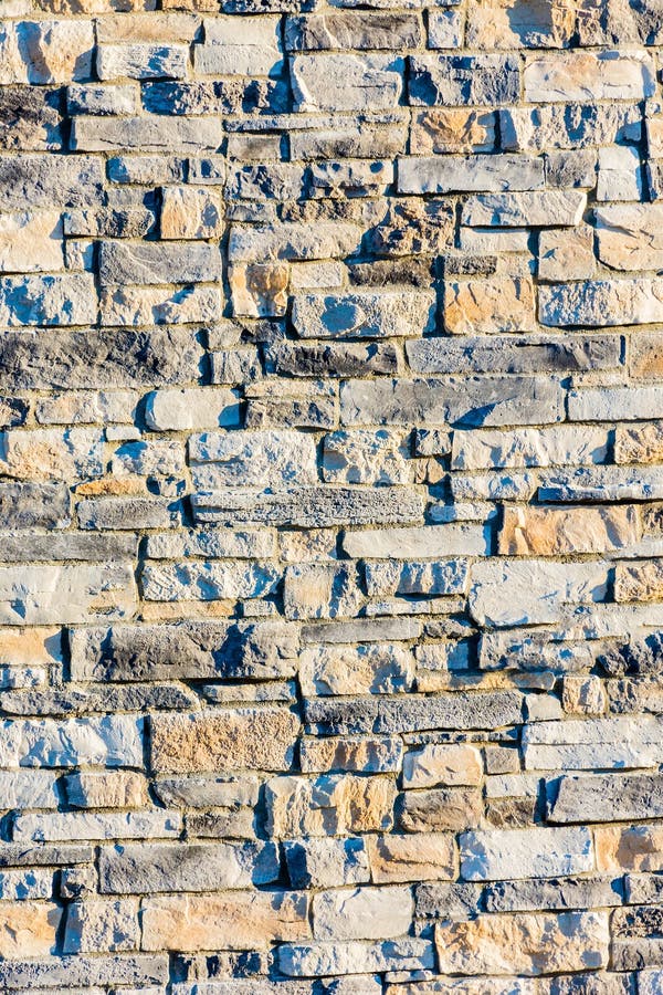 Pared de diversas rocas foto de archivo. Imagen de forma - 121078686