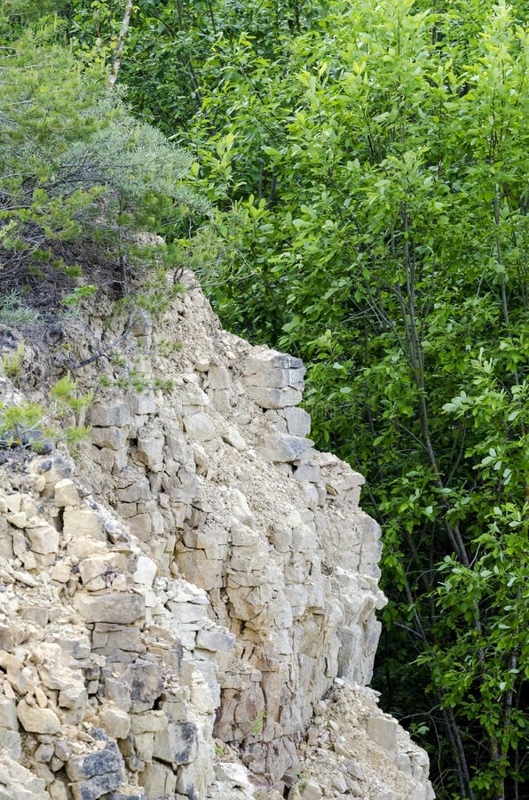Pared de rocas imagen de archivo. Imagen de mina, pila - 102958447