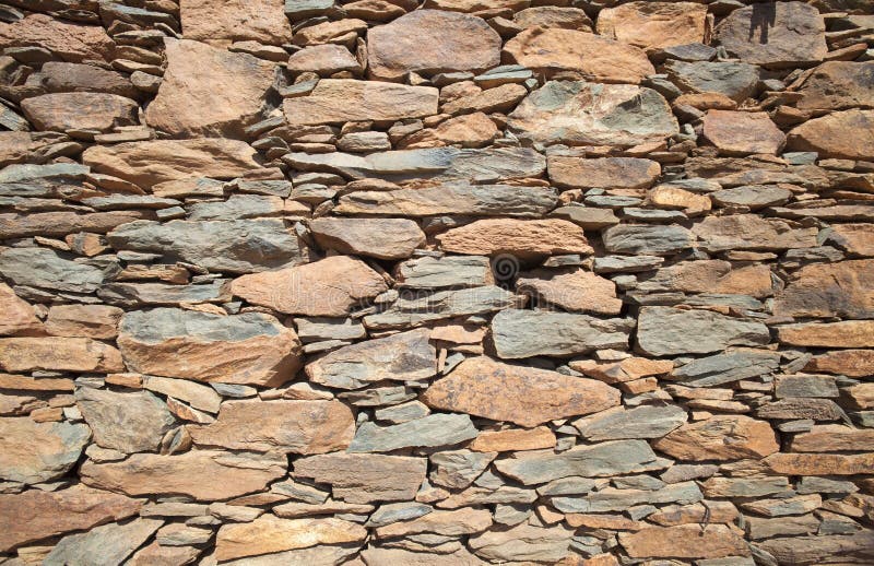 Pared Externa De Una Casa Hecha De Roca Roja Plana Imagen de archivo ...