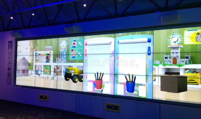 Pared interactiva foto de archivo editorial. Imagen de digital - 61512178