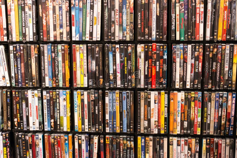 Parede de DVD imagem de stock editorial. Imagem de retro - 26195729