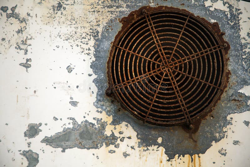 Parede Do Metal Com Rusty Vent Imagem de Stock - Imagem de forma ...