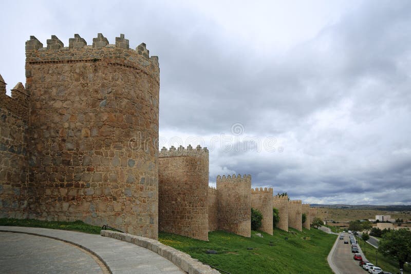 Parede Medieval Da Fortaleza De Avila, Espanha Foto de Stock - Imagem ...
