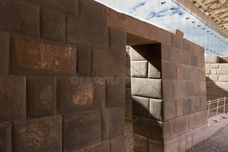 Qurikancha O Coricancha O Inti Kancha O Inti Wasi O Kiswar Kancha O ...