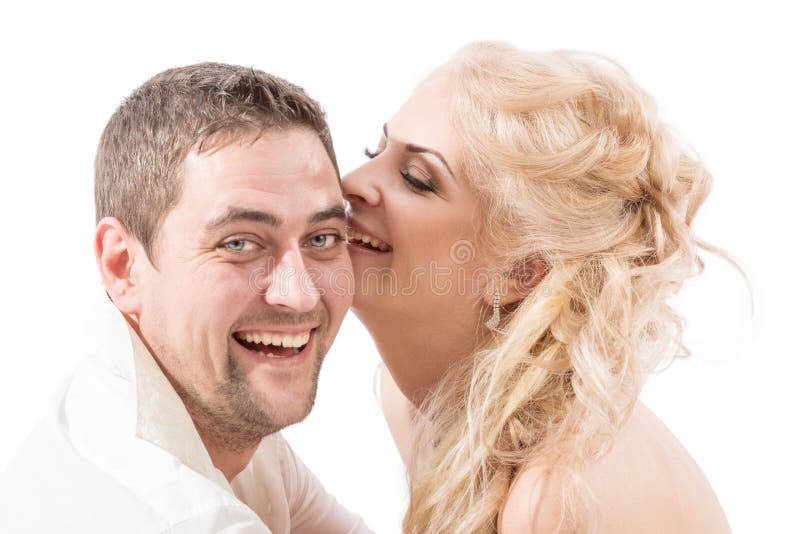 Pares Jovenes En Abrazos Y Risas Del Amor Foto de archivo - Imagen de ...