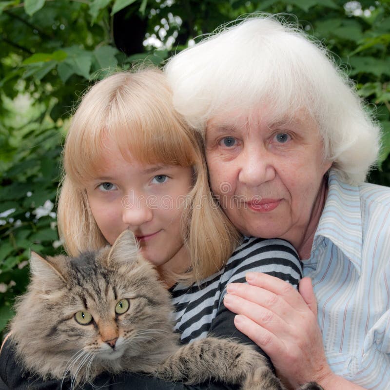 Parientes imagen de archivo. Imagen de cuidado, joven - 10730901