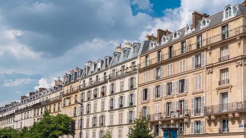 Paris, buildings stock image. Image of heritage, balcony - 130904437