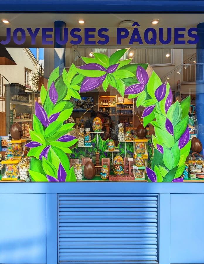 PARIS, FRANCE - APRIL 12, 2025: Easter Shop Window. Editorial Stock ...