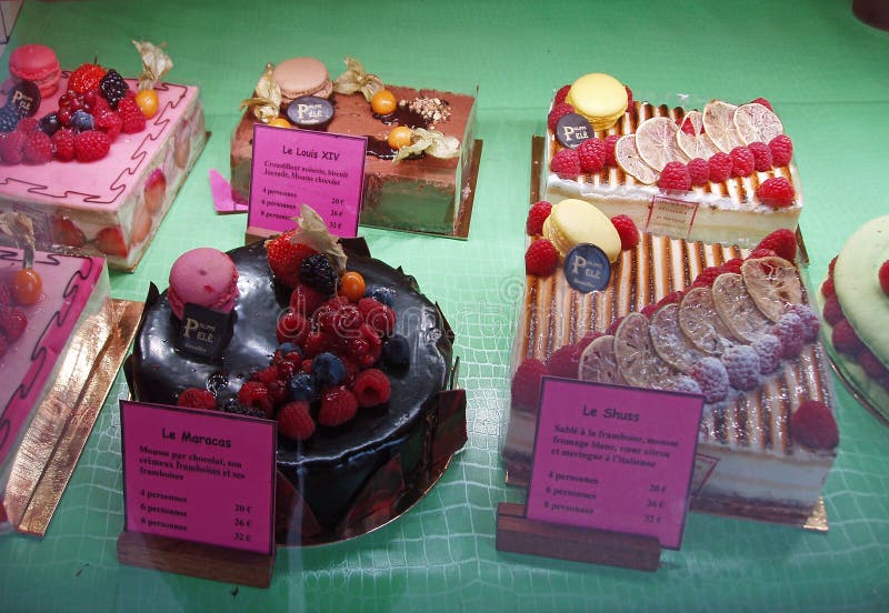 Paris, France editorial photo. Image of paris, sweets - 31921636