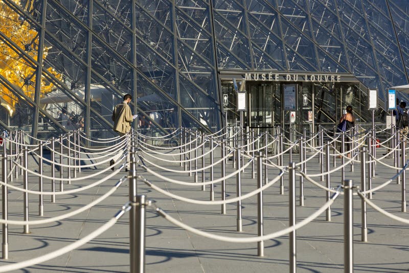 View of the Square in Front of the Louvre Pyramid in Paris Editorial ...