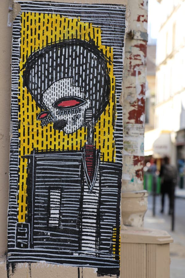 Paris Graffiti editorial photo. Image of urban, expression - 70913971