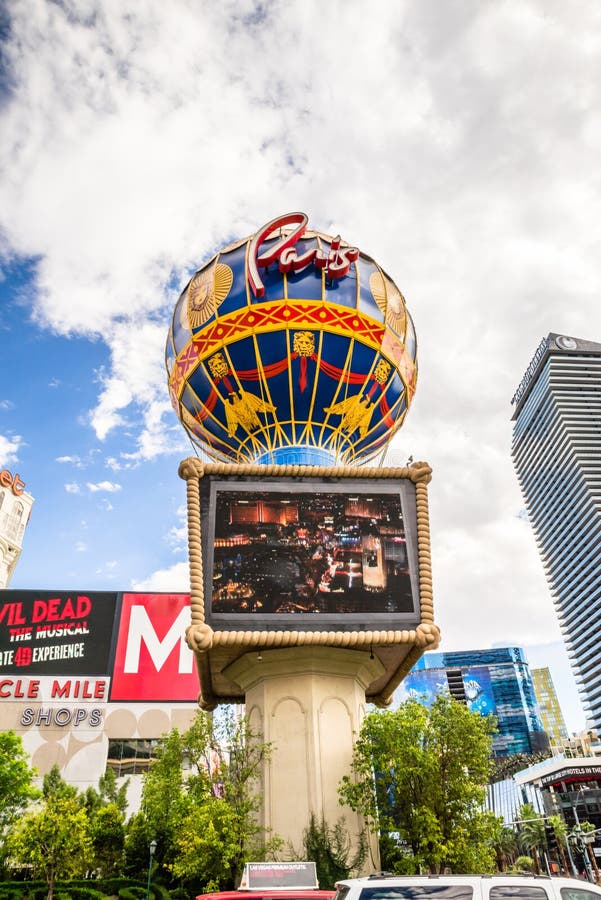 Paris Hotel and Casino editorial stock photo. Image of resort - 46404653