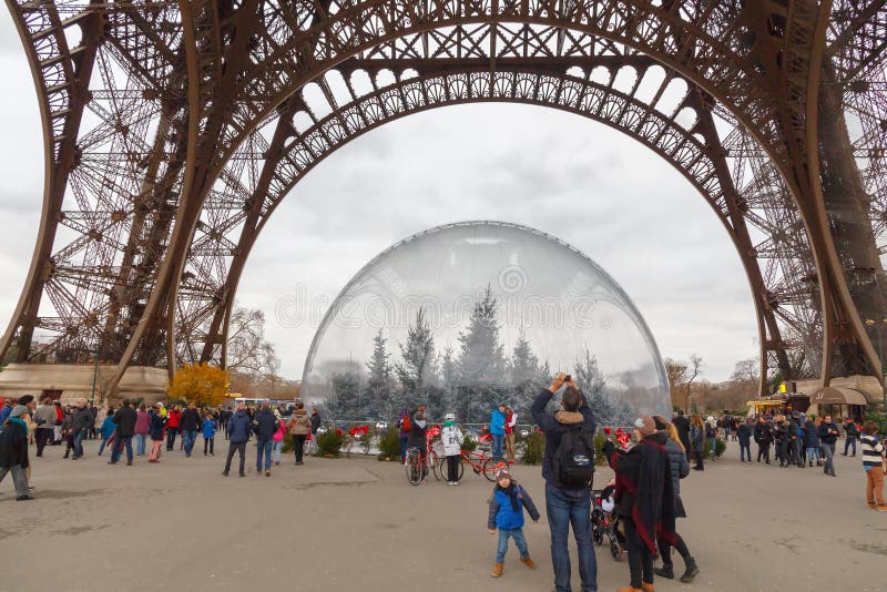 Paris Jul redaktionell bild. Bild av dekorerat, berömdt - 48351586