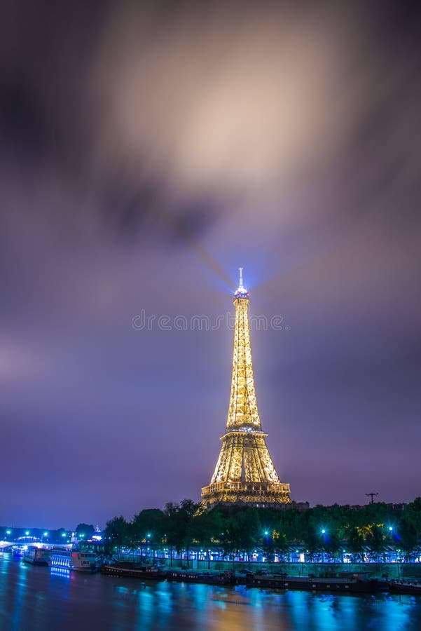 PARIS - JULY 12, 2013 editorial stock image. Image of destination ...