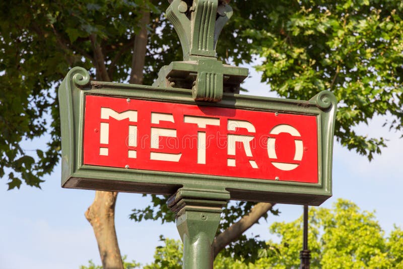 Paris Metro sign editorial image. Image of travel, paris - 55728675