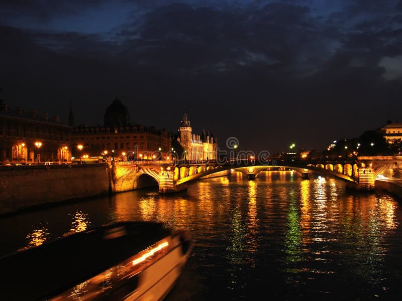 Paris at night stock image. Image of europe, boat, city - 3105007