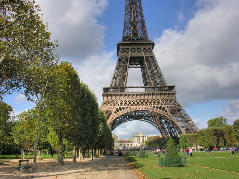 Paris in October editorial stock photo. Image of french - 12822263
