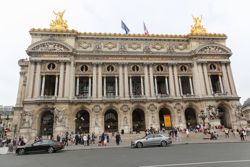 Paris Opera House editorial photography. Image of europe - 55341682