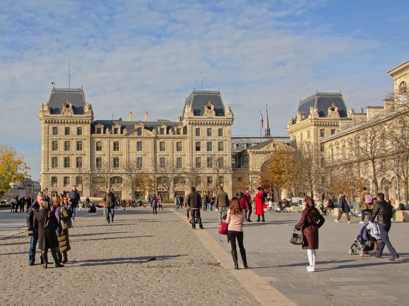 Paris Police Prefecture with Square with Tourists in Front Editorial ...