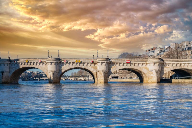 Paris, the Pont-Neuf on the Seine Stock Image - Image of landmark ...