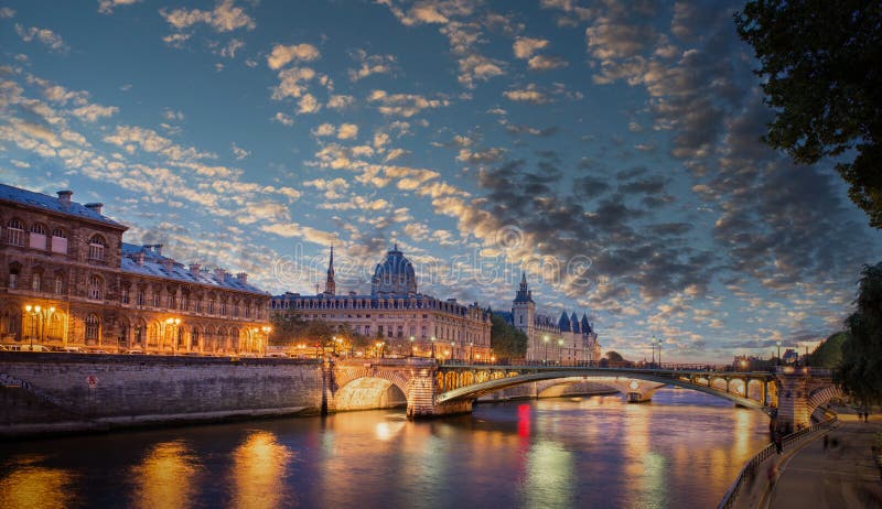 Paris river night stock image. Image of building, travel - 211729005