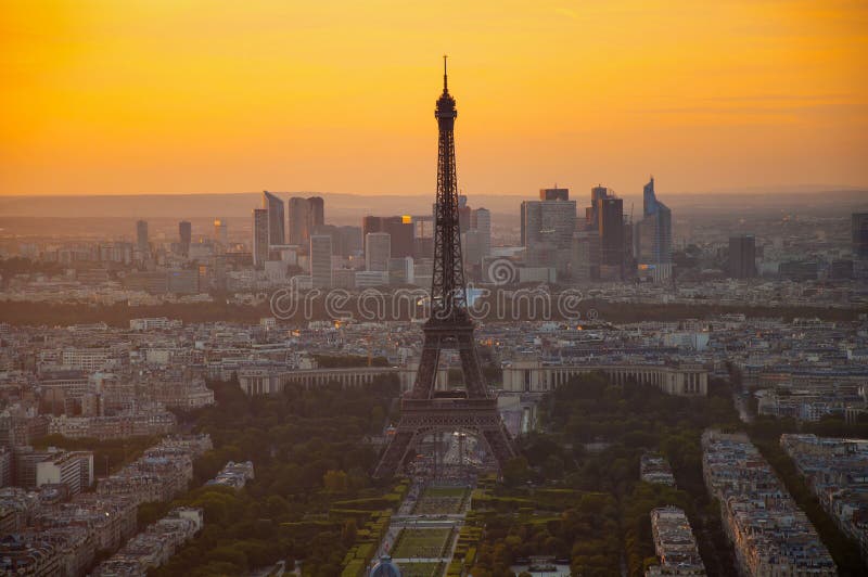 Paris at sunset editorial stock image. Image of romantic - 37522889
