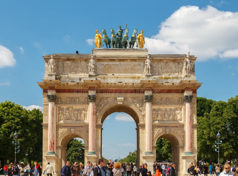 Paris - Triumphbogen redaktionelles bild. Bild von erbe - 41962165