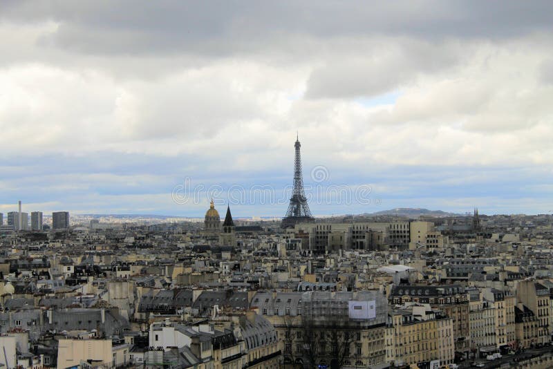Paris editorial photography. Image of french, paris - 124974302
