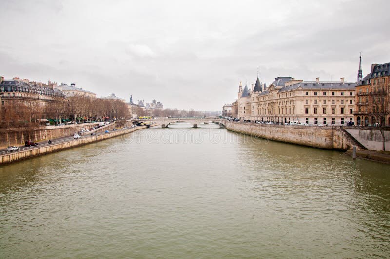 Paris stock image. Image of locations, river, monument - 33190335