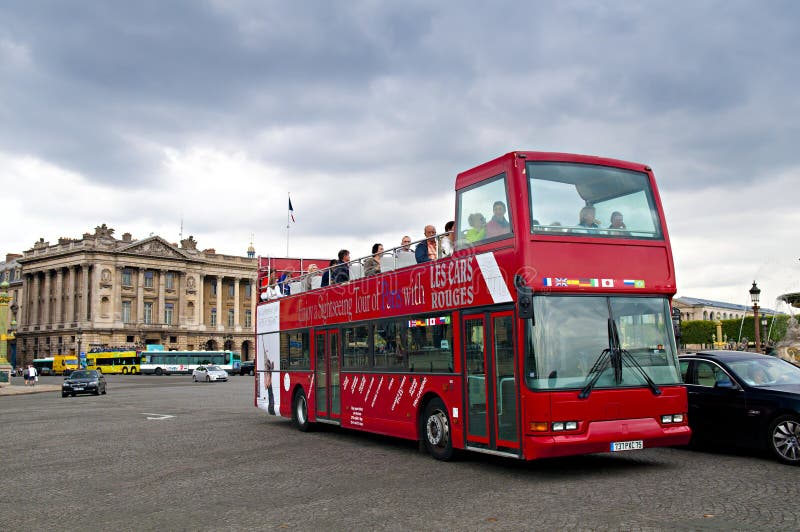 Parisian bus editorial photo. Image of company, tall - 29446586