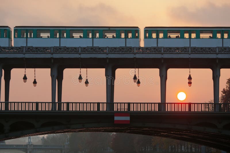 Parisian Metro Over the Bridge Bir Hakeim Stock Photo - Image of paris ...