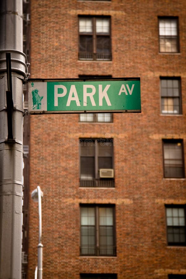 Park Avenue street sign stock photo. Image of apple, street - 28686494