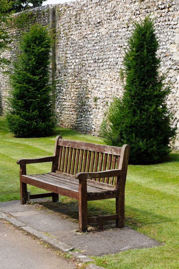 Bench in formal garden stock image. Image of benches - 28666103