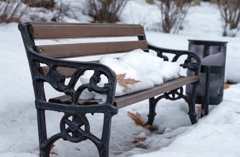 Park bench in winter stock image. Image of yellow, park - 139454279