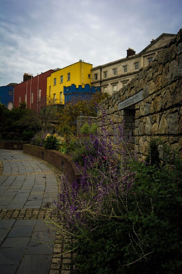 Park of the Castle of Dublin Stock Image - Image of garden, landmark ...