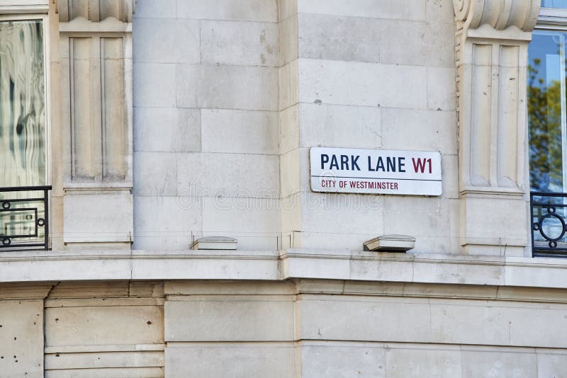 Park Lane sign editorial stock image. Image of britain - 53200344