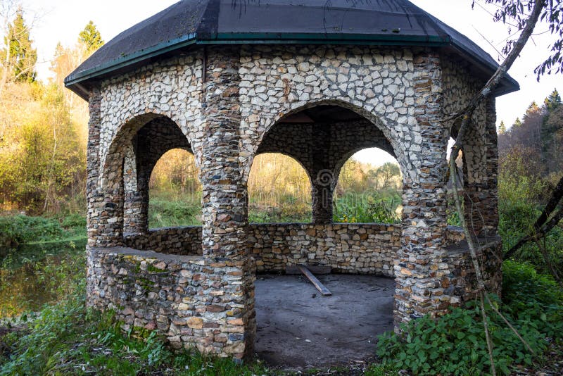 Park Rotunda Built of Flint and Limestone Cobblestones with Columns and ...