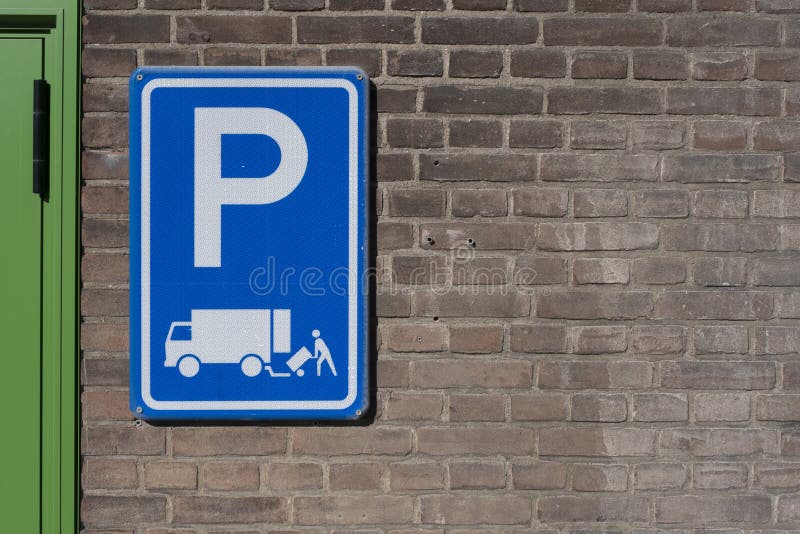Parking Permitted for the Immediate Loading and Unloading of Goods only ...