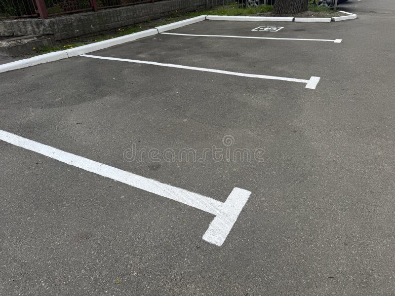Parking Space Lines on Asphalt Stock Image - Image of detail, infinite ...