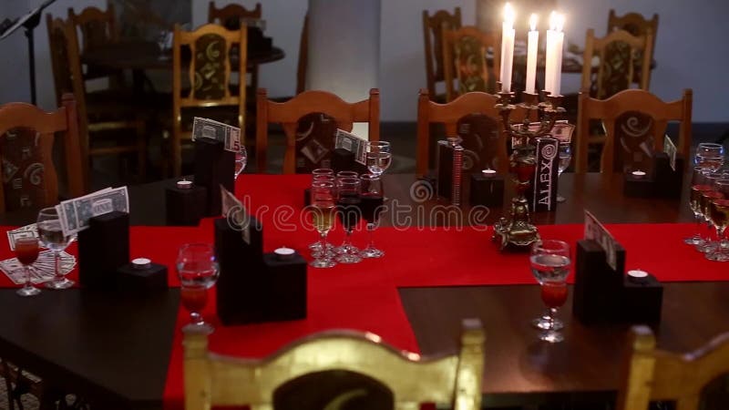 Mafia Game Gestures Hand Movement Meaning Shout Scream Woman Shows ...