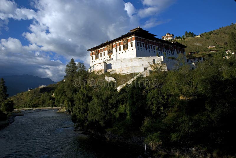 Paro Dzong, Paro, Bhutan stock image. Image of druk, architect - 14399355