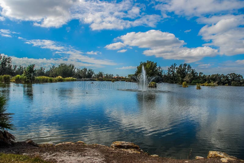 Parque Regional De Los Lagos Foto de archivo - Imagen de parque, agua ...