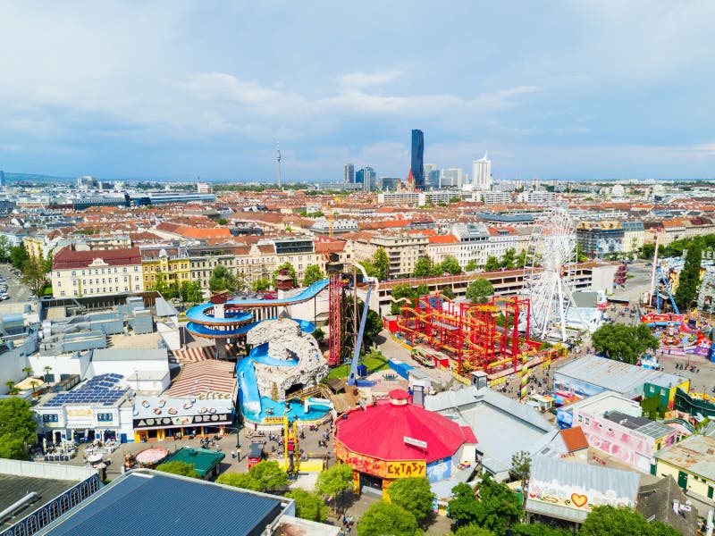Parque de Prater en Viena imagen editorial. Imagen de hospitalidad ...