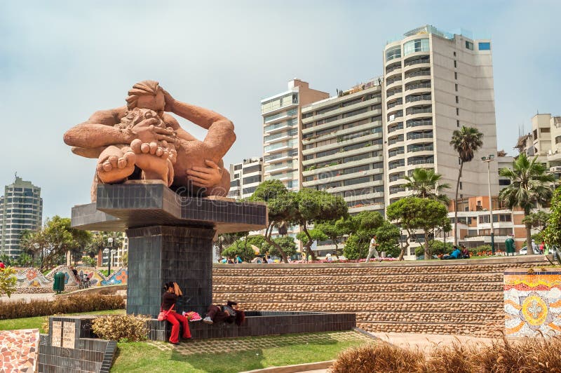 El Parque Del Amor, En Miraflores, Lima, Perú Imagen de archivo ...