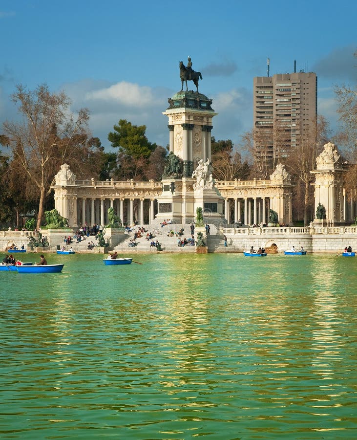 Parque del Retiro stock photo. Image of people, alfonso - 26823462