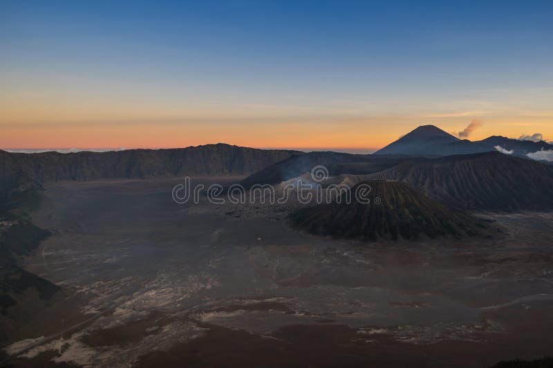 Parque Nacional Bromo Tengger Semeru Foto de archivo - Imagen de ...