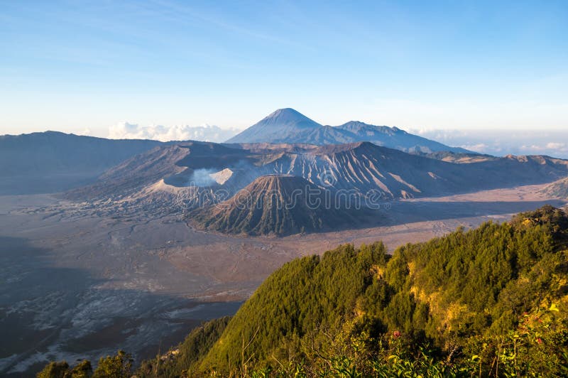 Parque Nacional Bromo Tengger Semeru Foto de archivo - Imagen de activo ...
