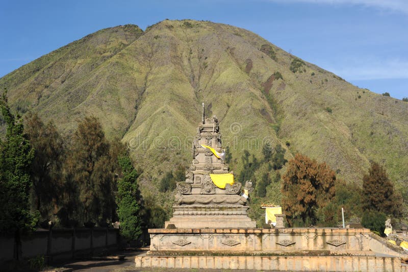 Parque Nacional De Bromo-Tengger-Semeru Na Ilha De Java Foto de Stock ...