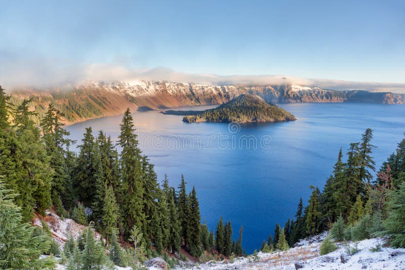Parque Nacional Do Lago Crater, Oregon, EUA Foto de Stock - Imagem de ...